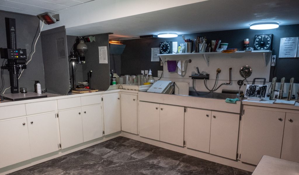 Toronto Camera Club - Toronto Camera Club Darkroom